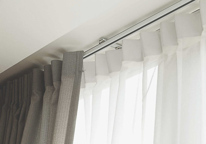 Double curtain tracks | LINEAR